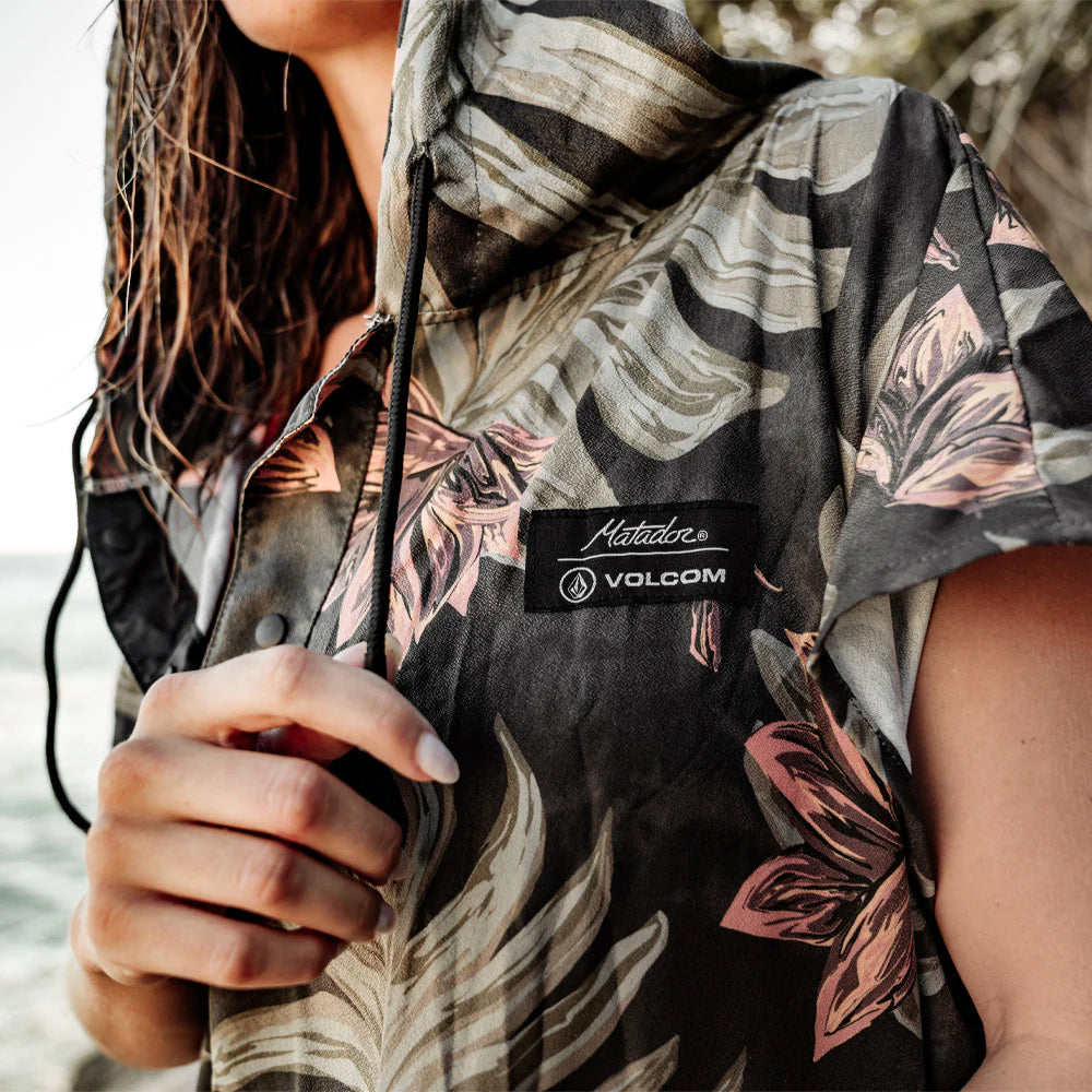 Matador Packable Towel Poncho - Volcom Wanderer Stripe MVPO01WND – Red ...